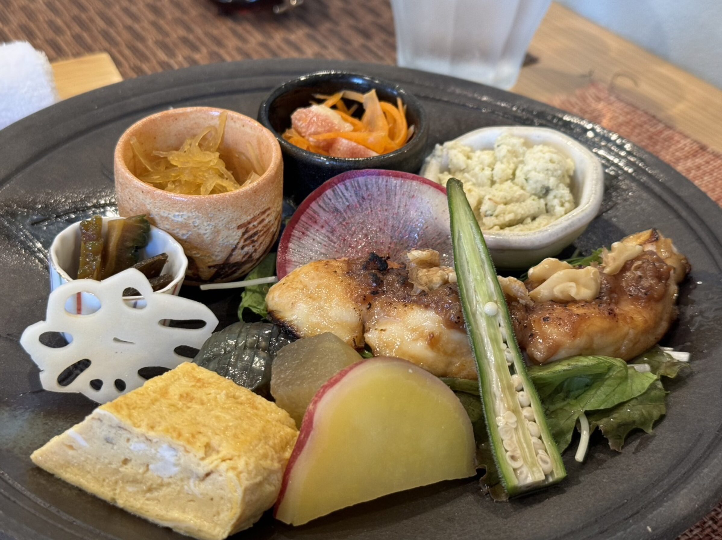 こんなに食べても健康的になっちゃうよぉ〜〜🫶🫶 和食カフェ＆バーComfy - Comfy Stay │ 奈良で宿泊ならコンフィーステイ